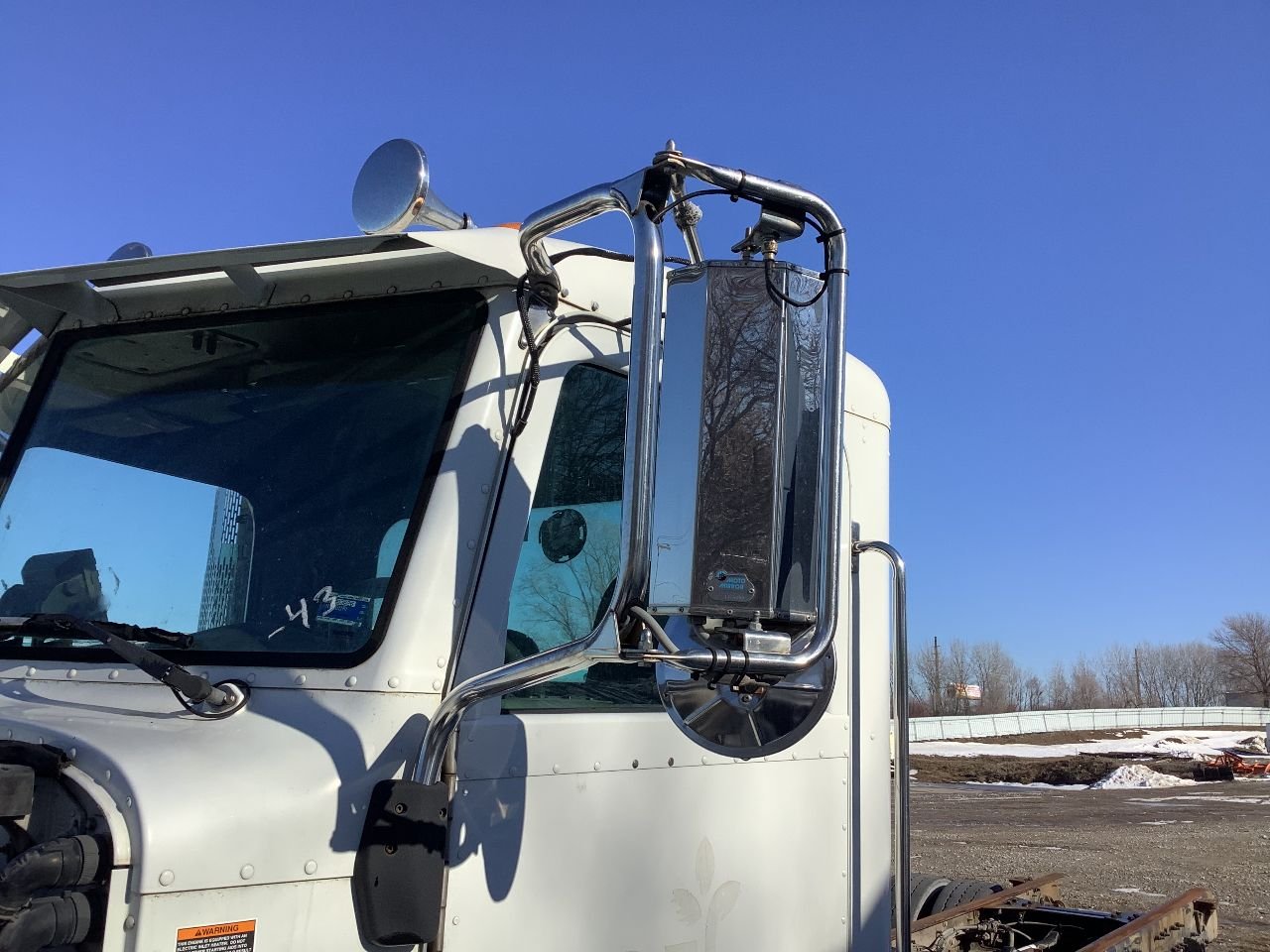 2 1256911 | Peterbilt 348 Door Mirror for Sale
