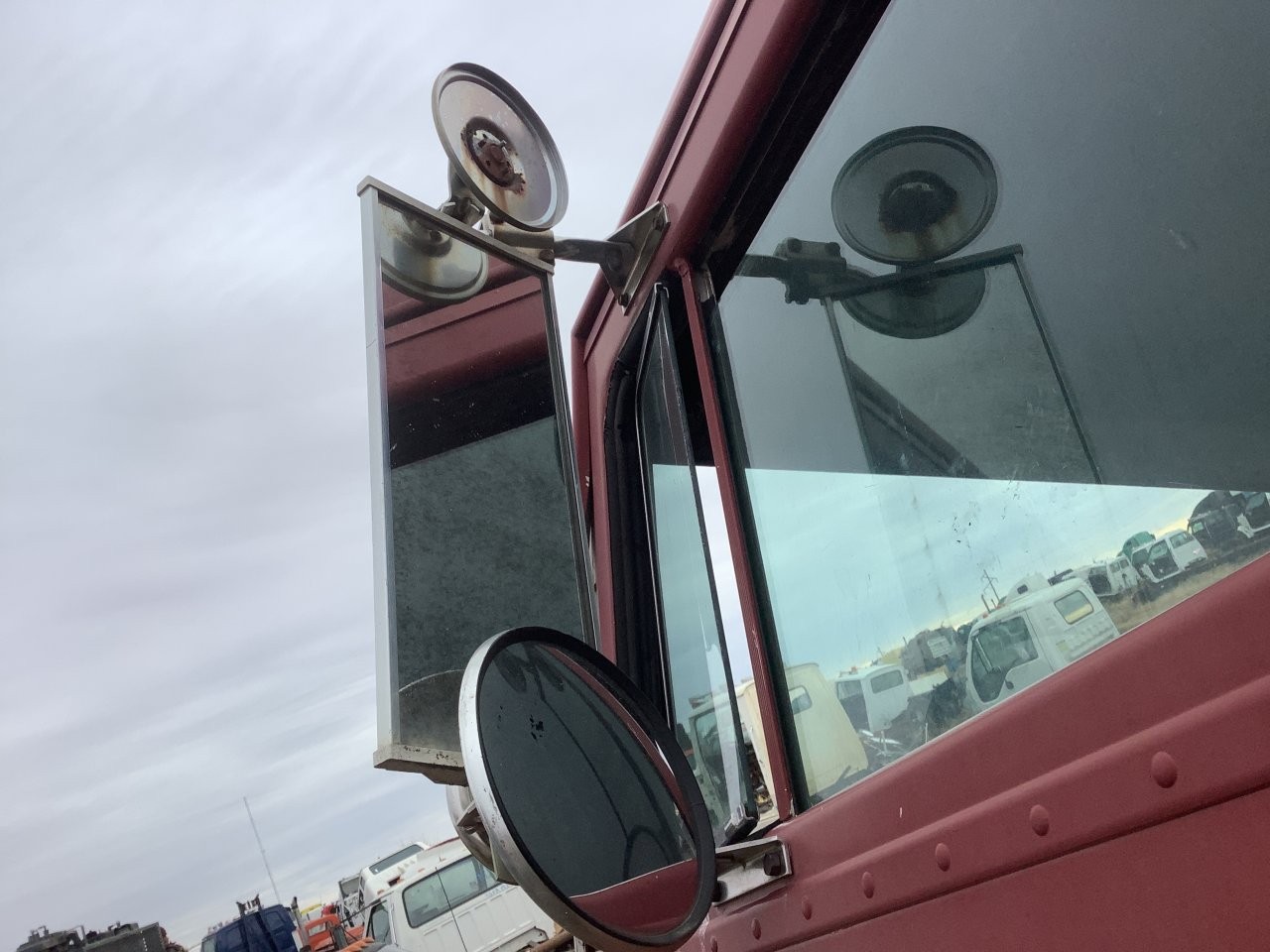 Peterbilt 352 COE Door Mirror for Sale