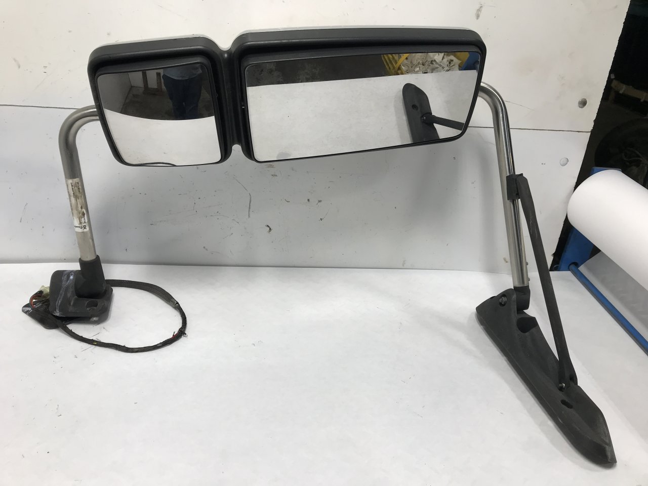 3561613C96 | International 4400 Door Mirror for Sale