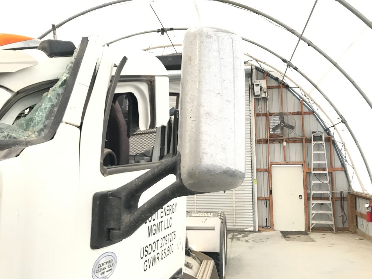 R596090221000 | Peterbilt 567 Door Mirror for Sale