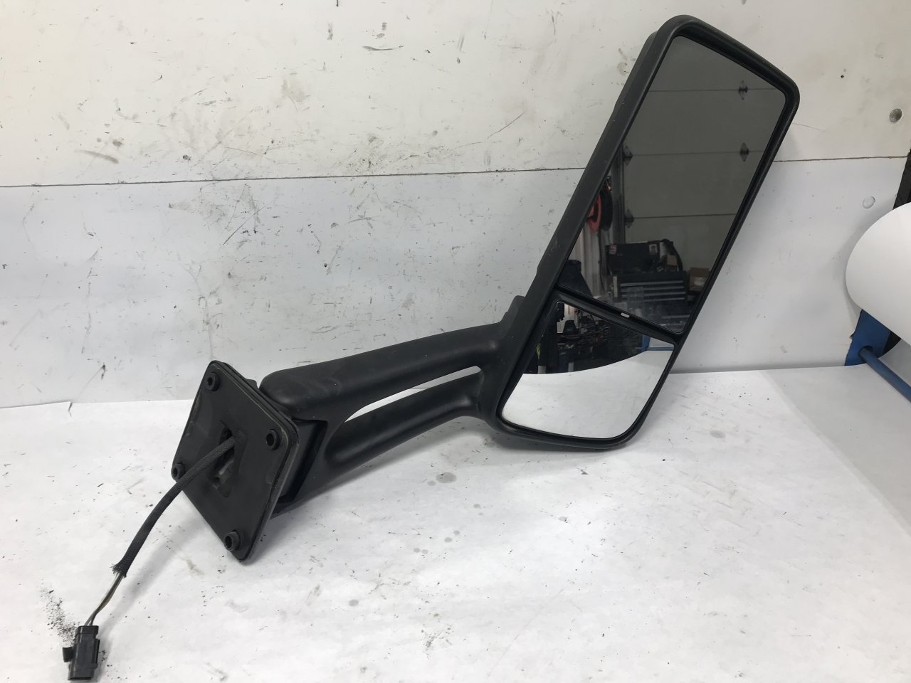 R59-6091-000000 | Peterbilt 579 Door Mirror for Sale