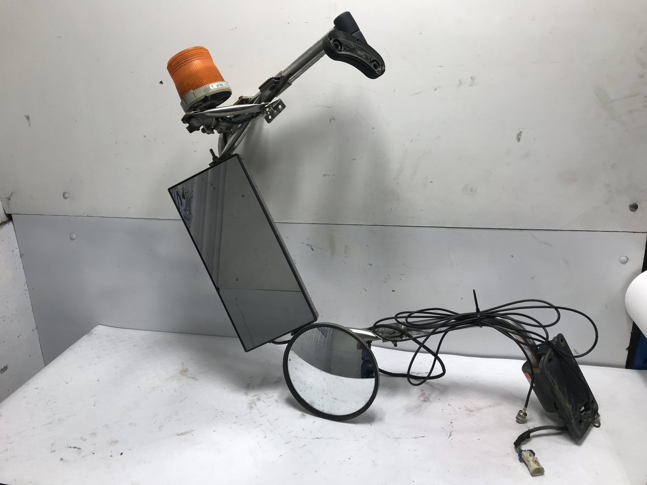 3573709C92 | International 9400 Door Mirror for Sale