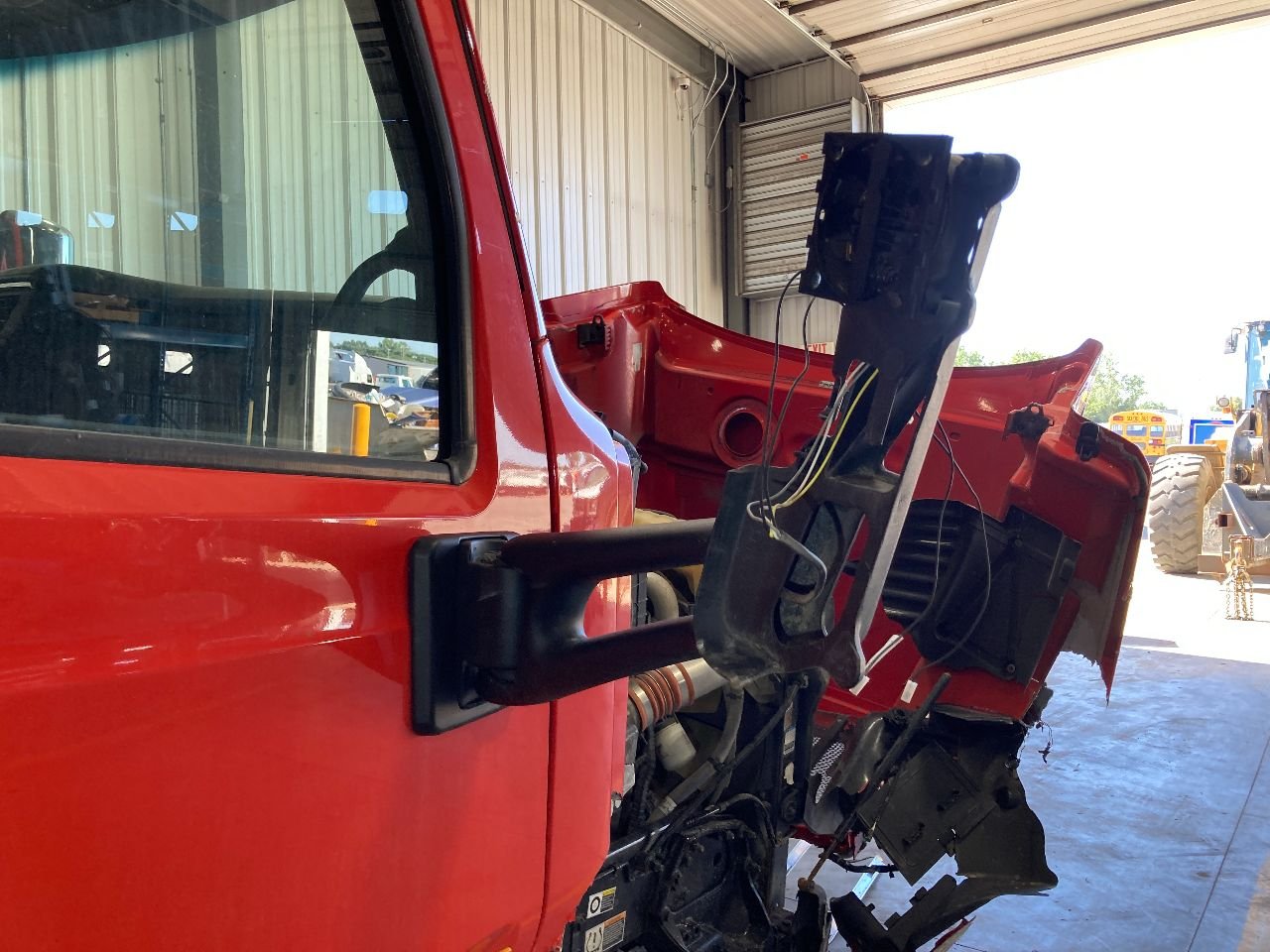 Peterbilt 579 Door Mirror, Bracket for Sale