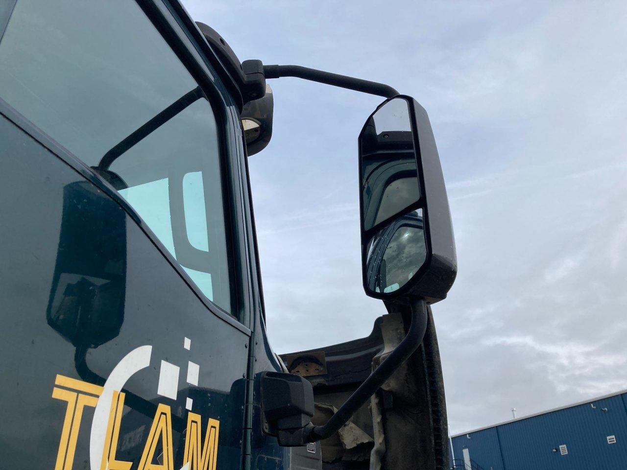 CAT CT660 Door Mirror for Sale