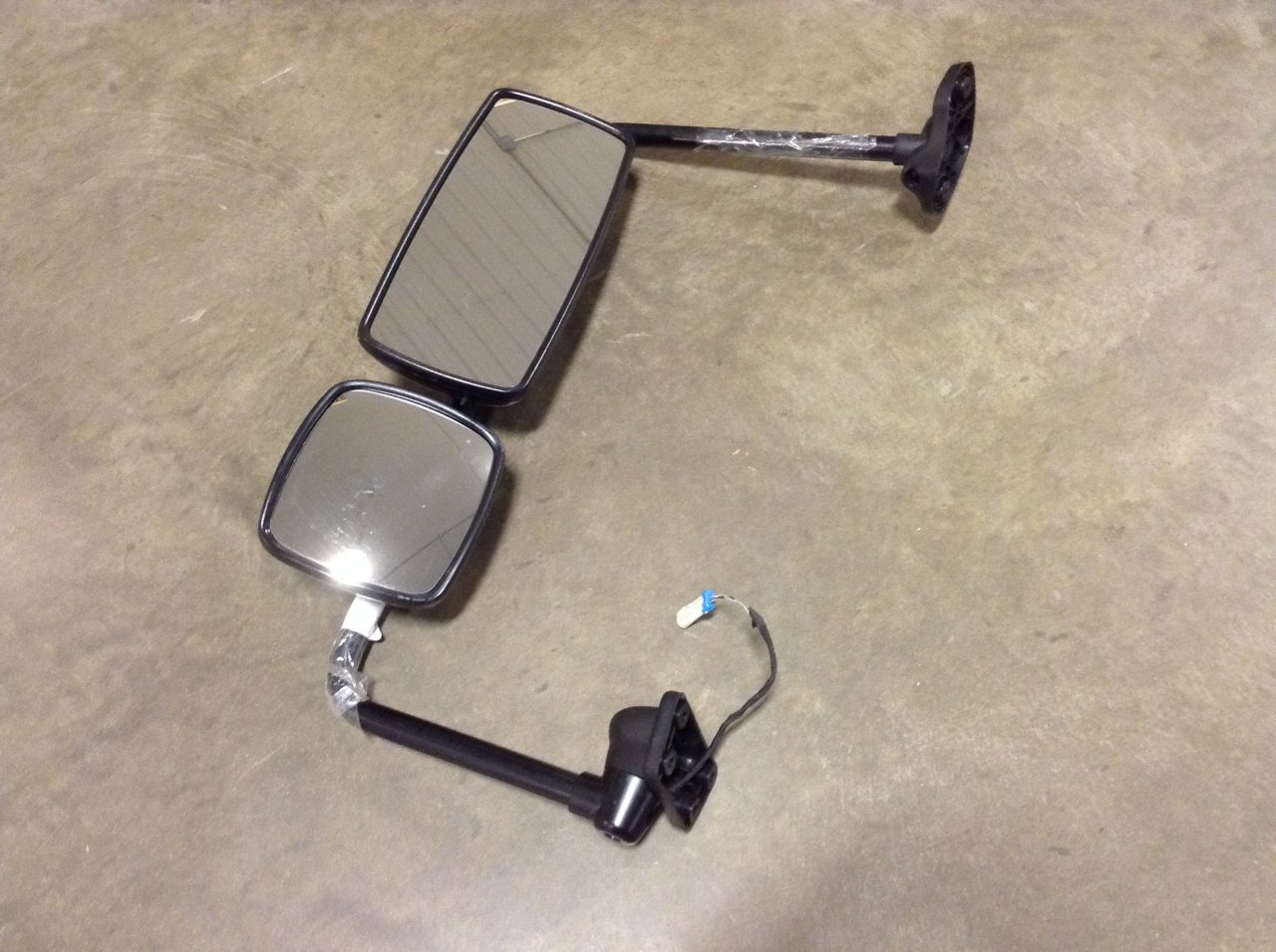 A22-74243-014 | Freightliner M2 106 Door Mirror for Sale