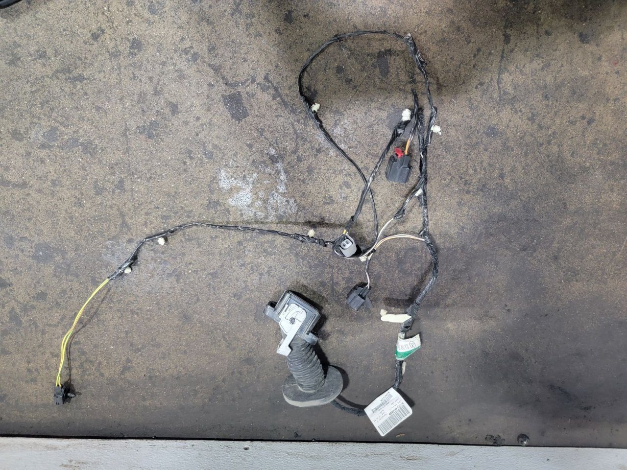 14630 P2609 | Ford F450 SUPER DUTY Door, Misc Parts for Sale