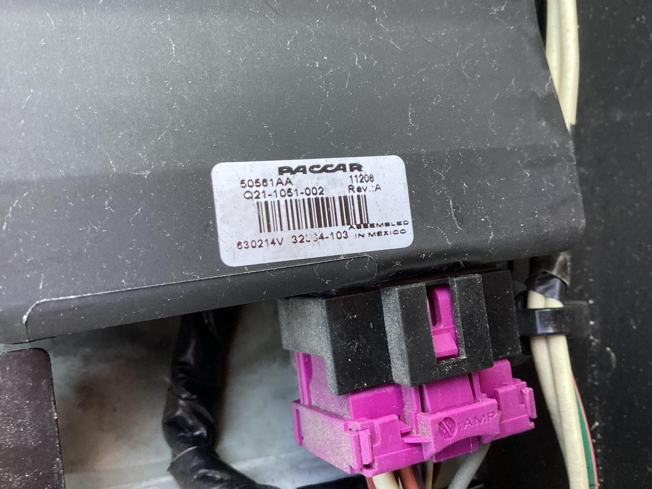 Q21-1051-002 | Kenworth T370 Door, Module for Sale