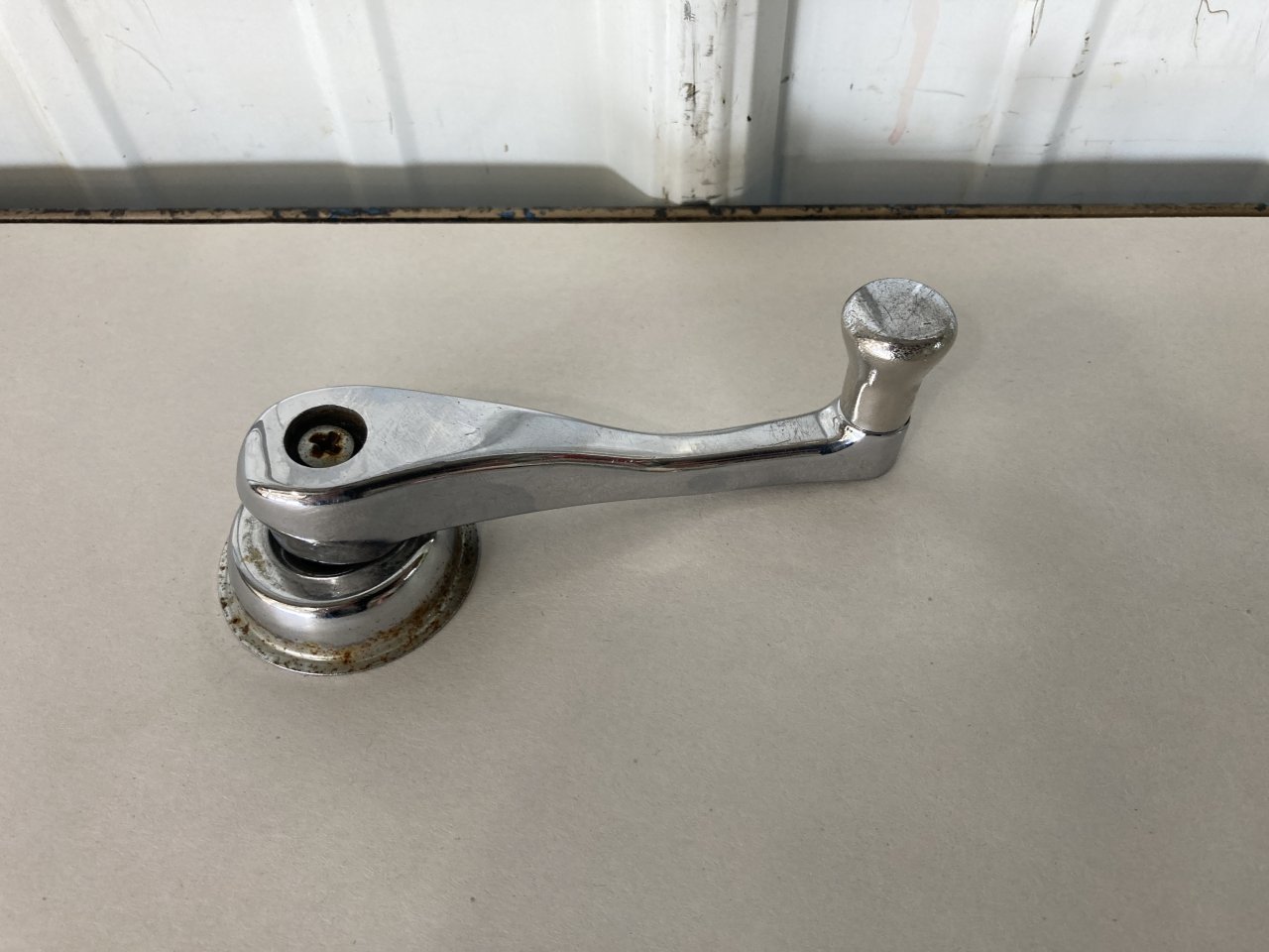 Peterbilt 359 Door Window Crank for Sale