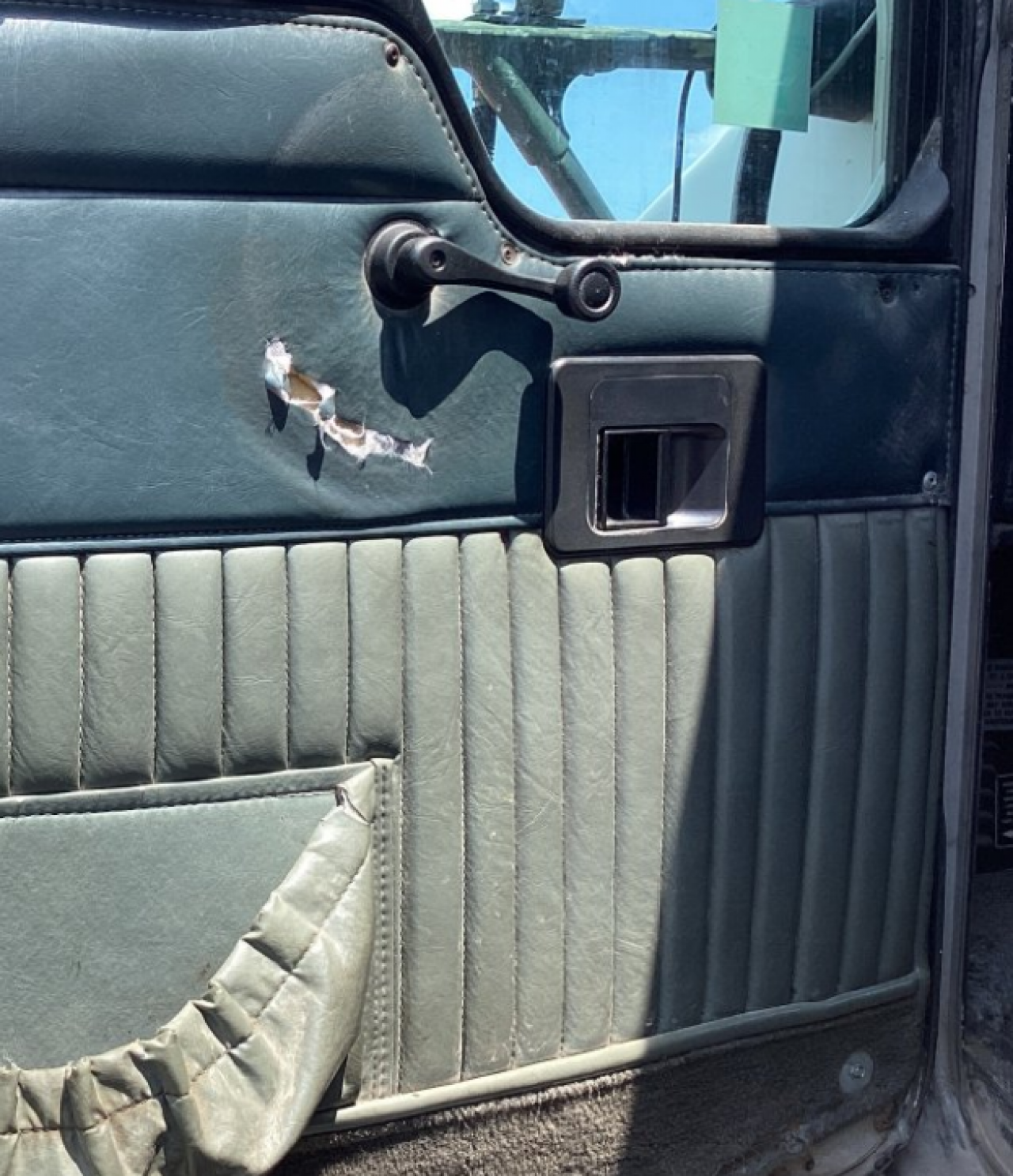 Kenworth T600 Door Window Crank for Sale