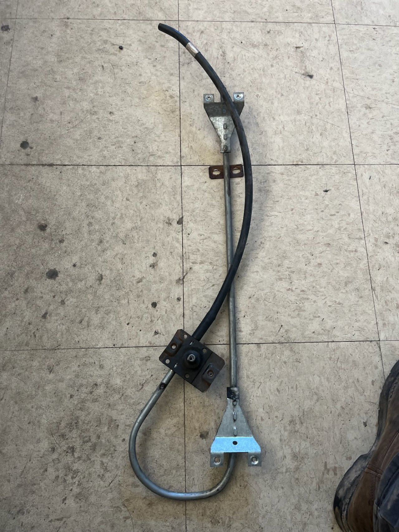 Western Star Trucks 4900EX Front Door Window Regulator for Sale