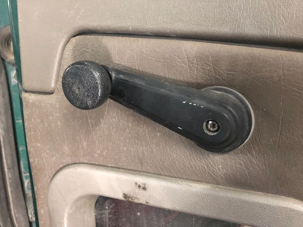 Mack CXN Front Door Window Regulator for Sale