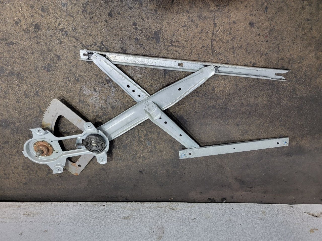 Ford F450 SUPER DUTY Front Door Window Regulator for Sale
