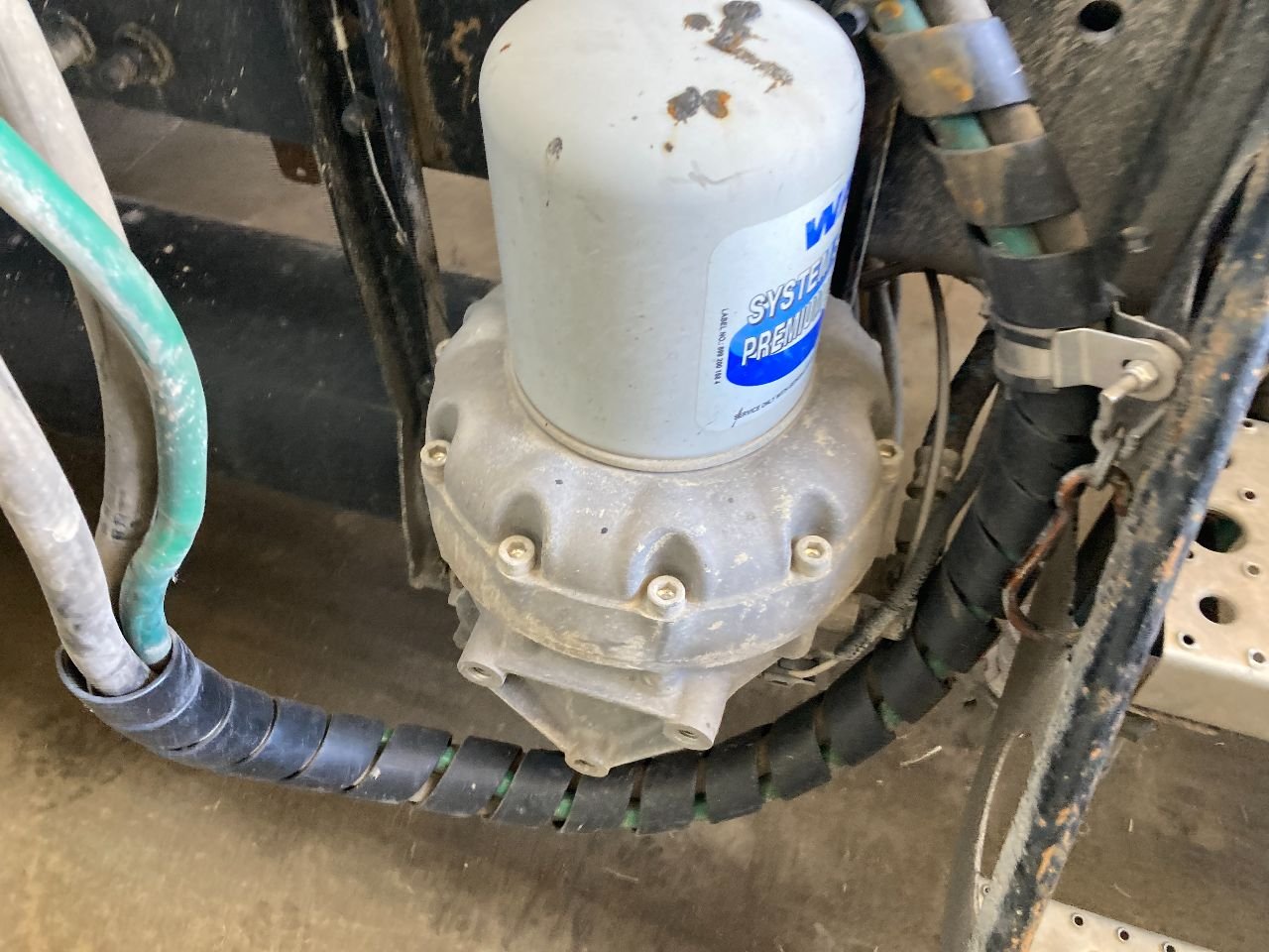 Meritor S4324711010 Air Dryer for Sale