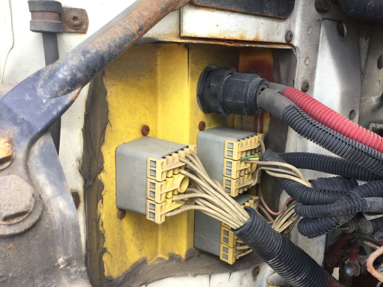 Freightliner FL112 Electrical, Misc. Parts for Sale