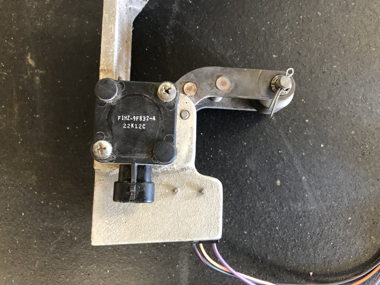 F1HZ9F832A | Ford LTA9000 Electrical, Misc. Parts for Sale