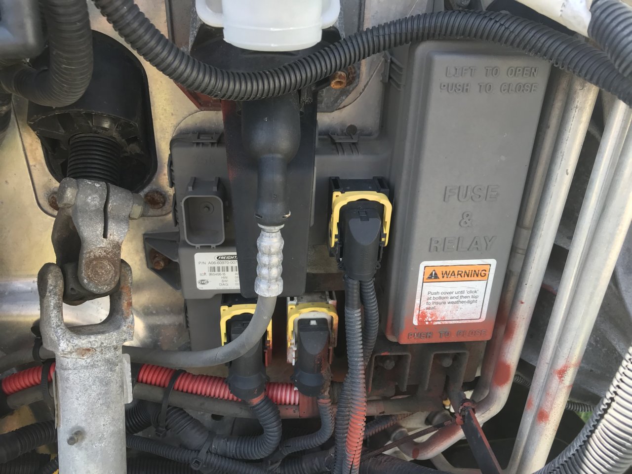 A06-60970-007 | Freightliner CASCADIA Electronic Chassis Control ...