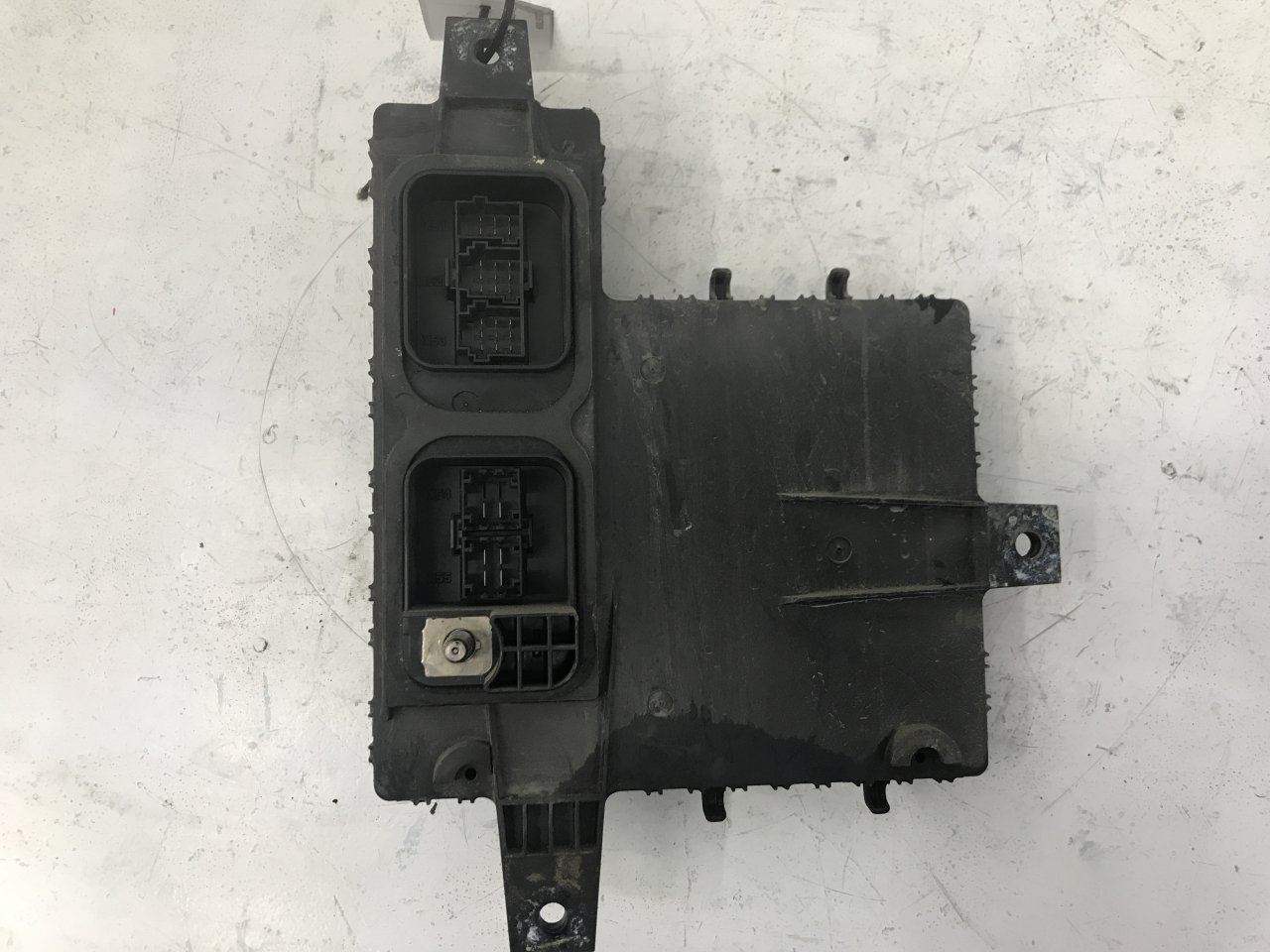A06-759-005R | Freightliner CASCADIA Electronic Chassis Control Module for