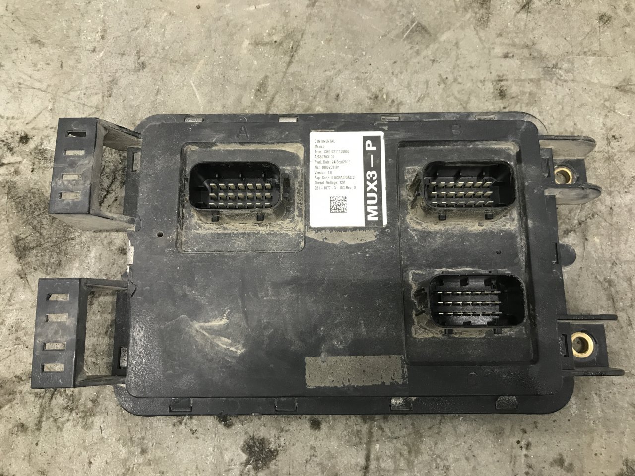 A2C80703100 | Kenworth T680 Electronic Chassis Control Module for Sale