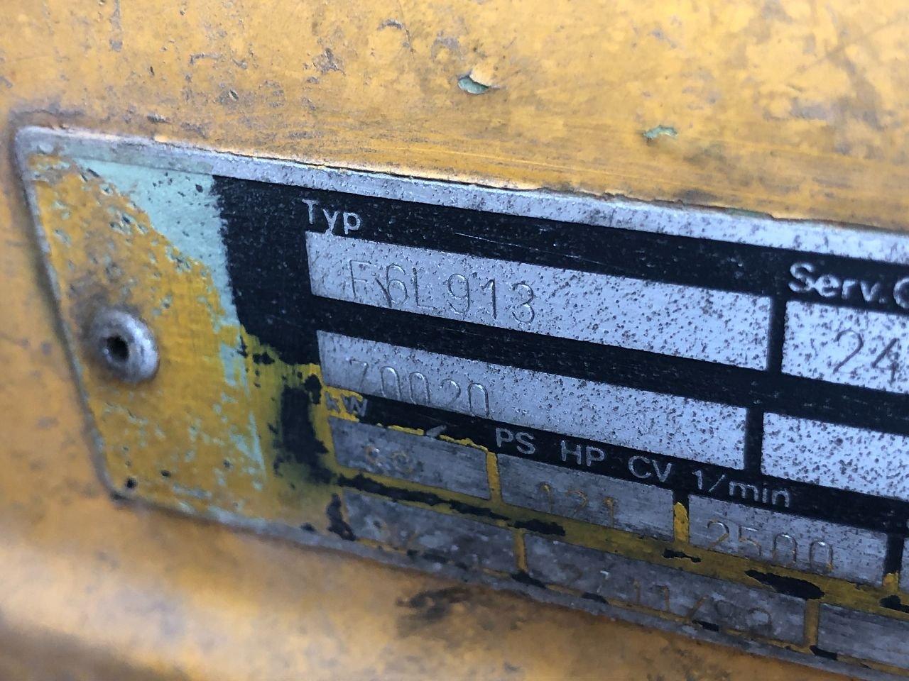 Deutz F6L913 Engine Assembly for Sale