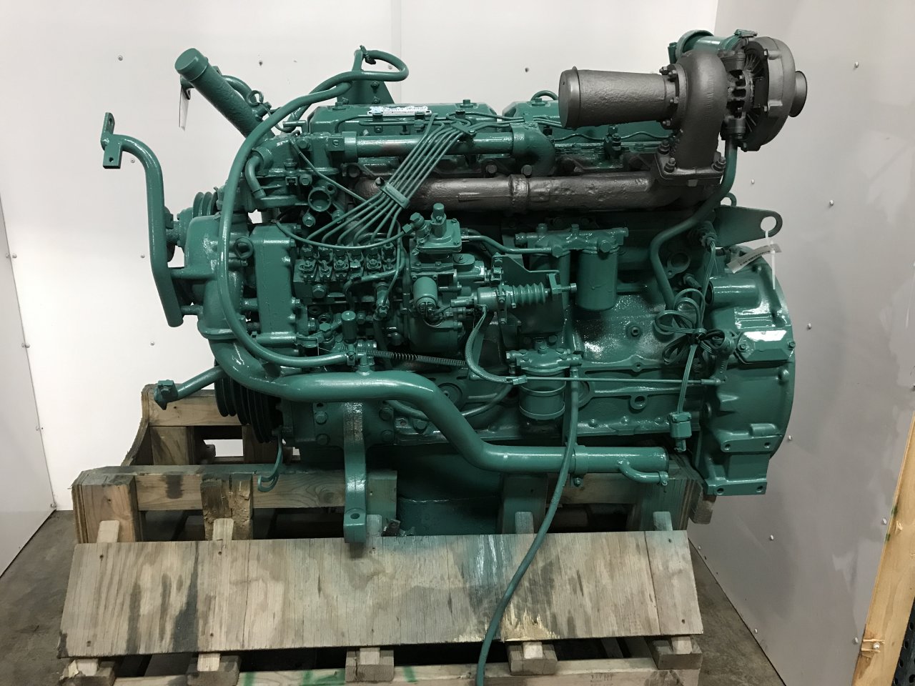 Volvo TD61GB Engine Assembly for Sale