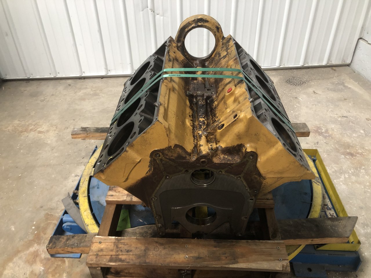 9N3758 | CAT 3208 Engine Block for Sale