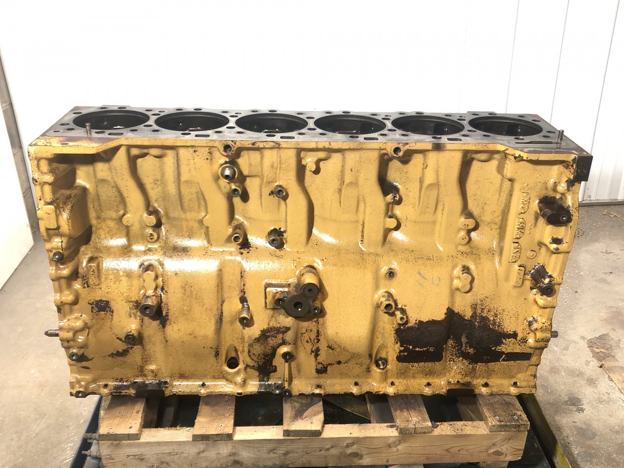 222-1874 | CAT C15 Engine Block for Sale