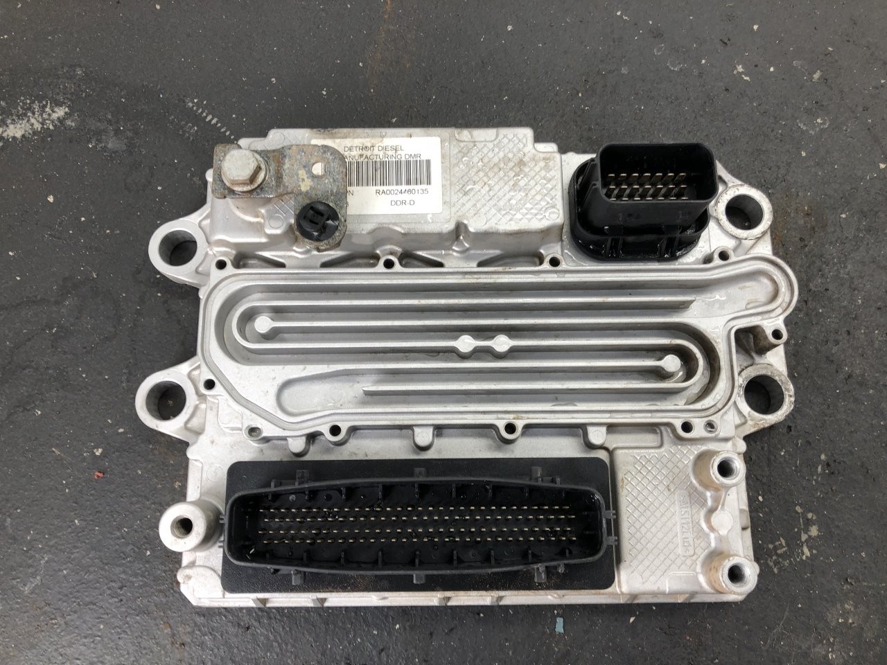 RA0024460135 | Detroit DD13 ECM | Engine Control Module for Sale