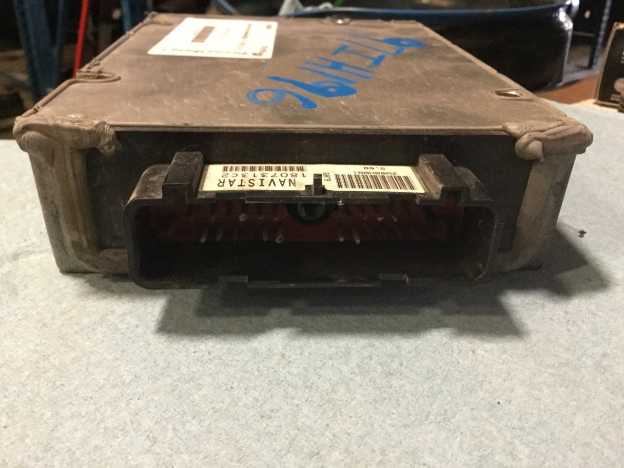 1807313C2 | International DT466E Control Module (ECM) for Sale