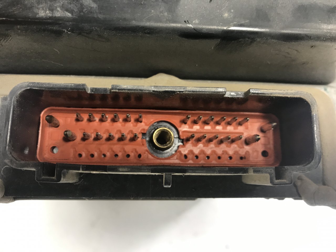 1807313C2 | International DT530E Control Module (ECM) for Sale