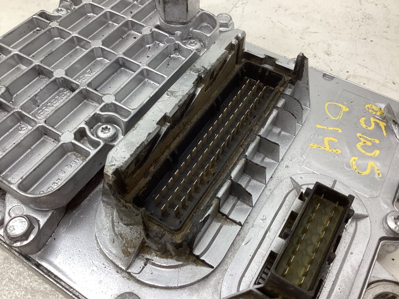 ZGS001 | Mercedes MBE4000 ECM | Engine Control Module for Sale