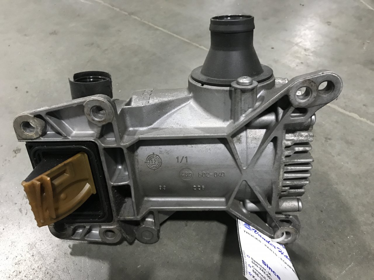 1976007 | Paccar MX13 Engine Crankcase Breather for Sale