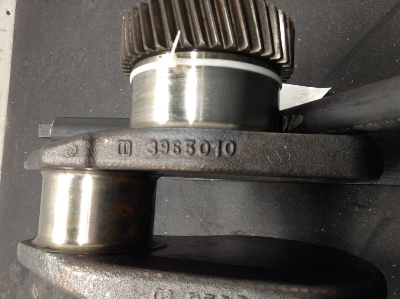 Cummins 3965010 Engine Crankshaft for Sale