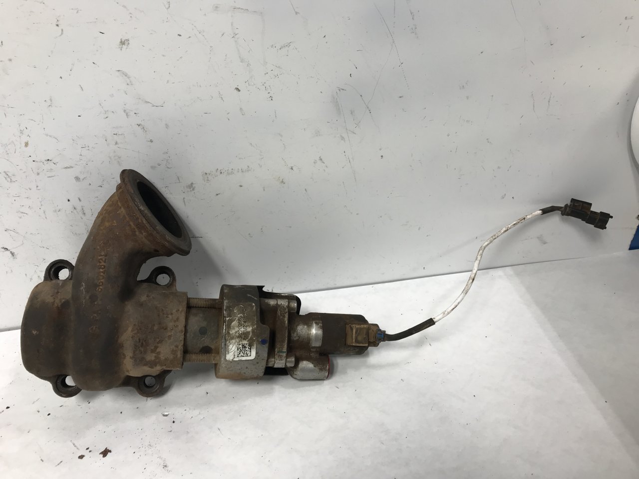 22226651 | Mack MP8 Engine EGR Valve for Sale