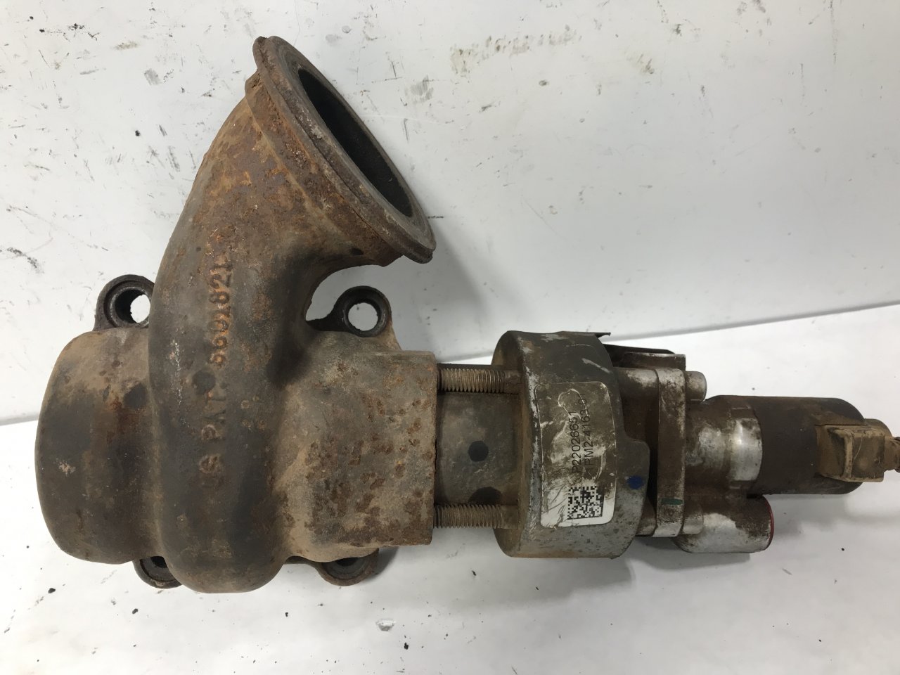 22226651 | Mack MP8 Engine EGR Valve for Sale