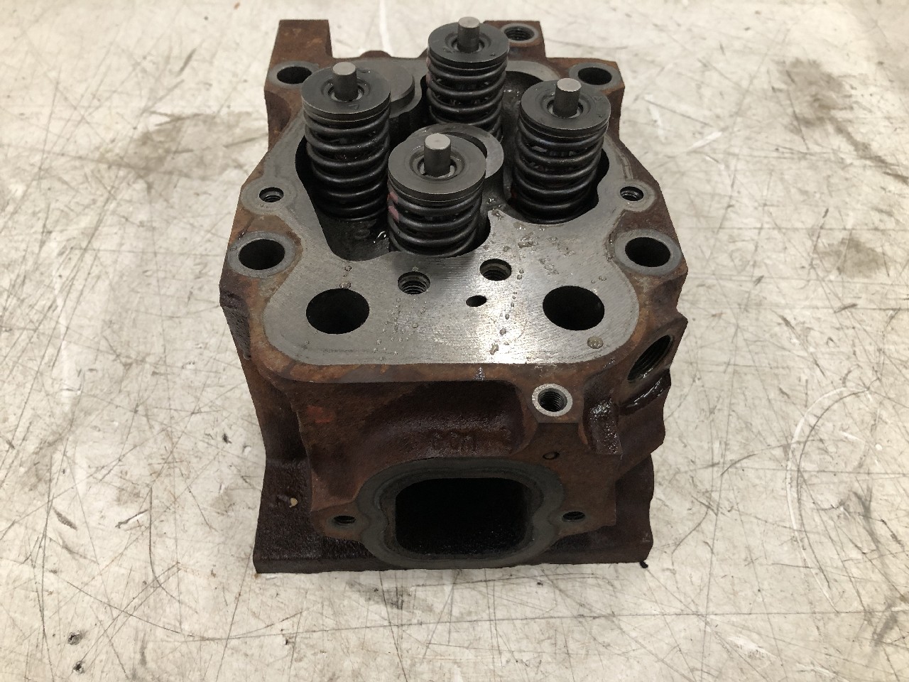 Mercedes MBE4000 Engine Cylinder Head for Sale