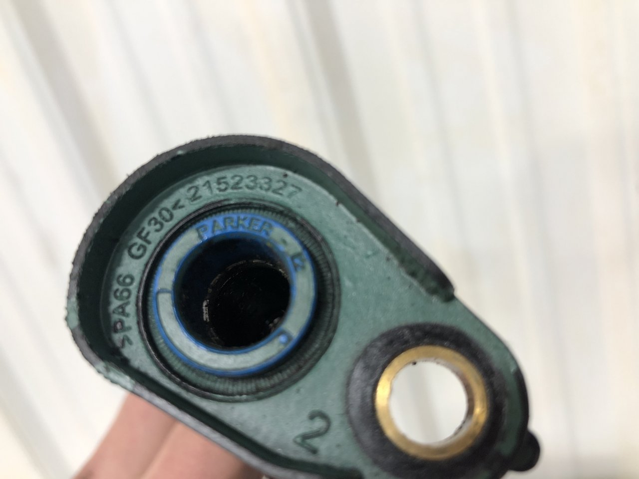 21523327 | Volvo D13 Engine Component for Sale