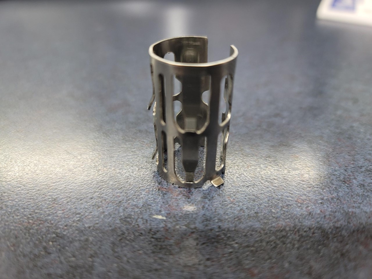 A0009922129 | Mercedes MBE904 Engine Component for Sale