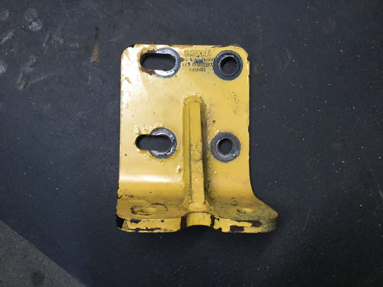 011-6175 | CAT C13 Engine Mount for Sale