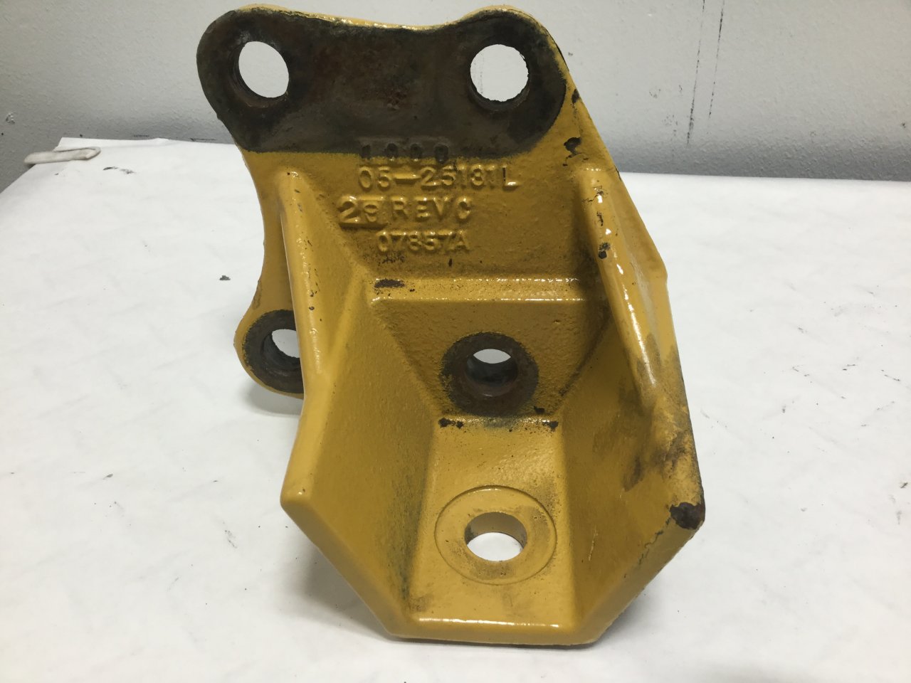 CAT C15 Engine Mount for Sale