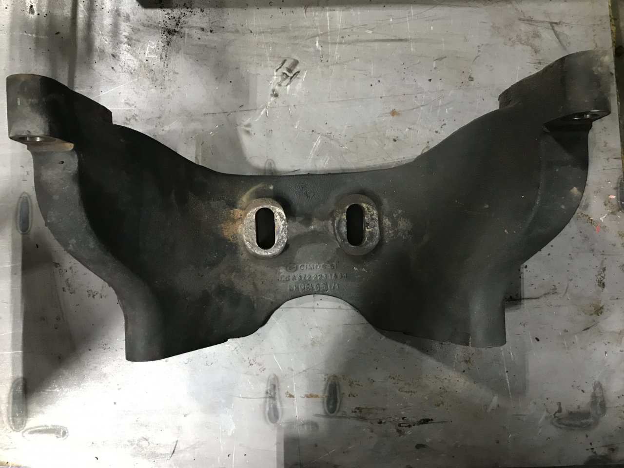 Detroit DD16 Engine Mount for Sale