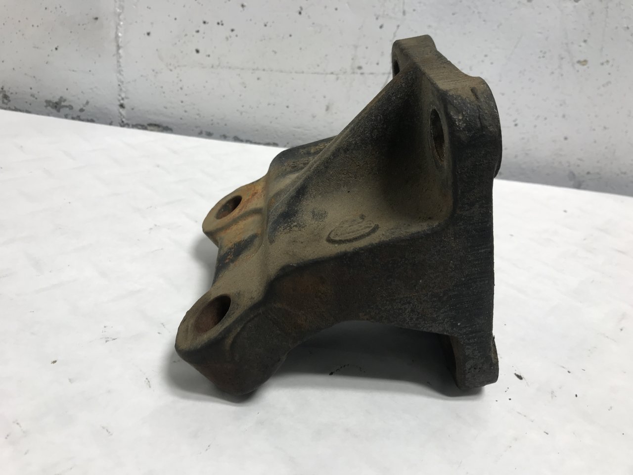 Mack E7 Engine Mount for Sale