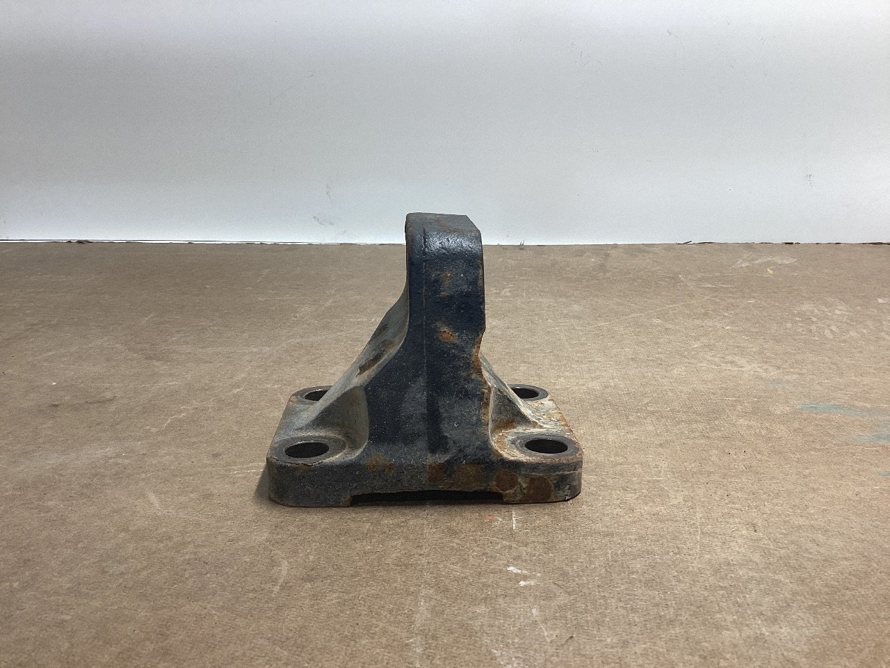 Mack E7 Engine Mount for Sale