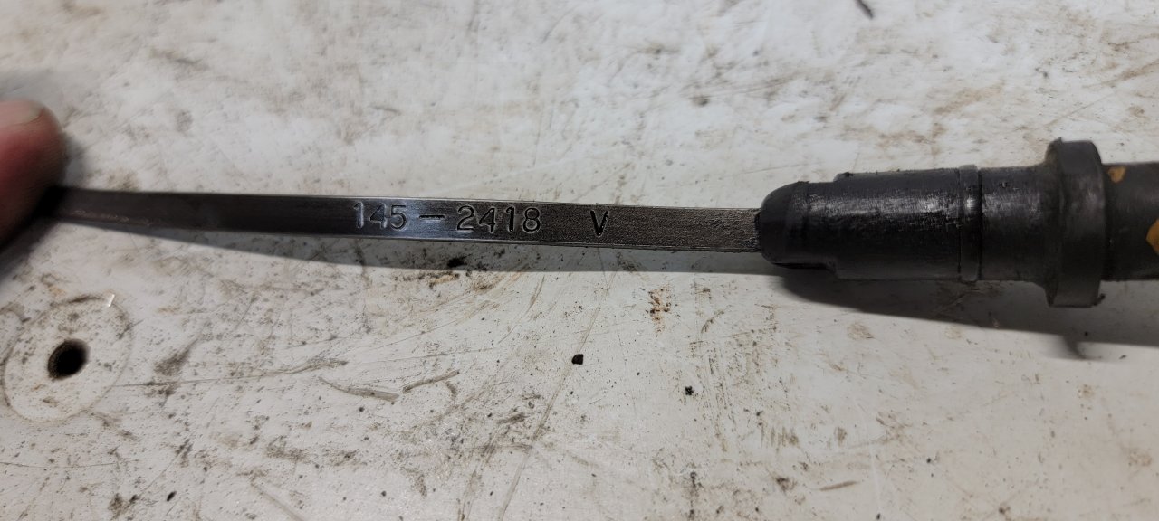 145-2418 | CAT 3306 Oil Dipstick for Sale