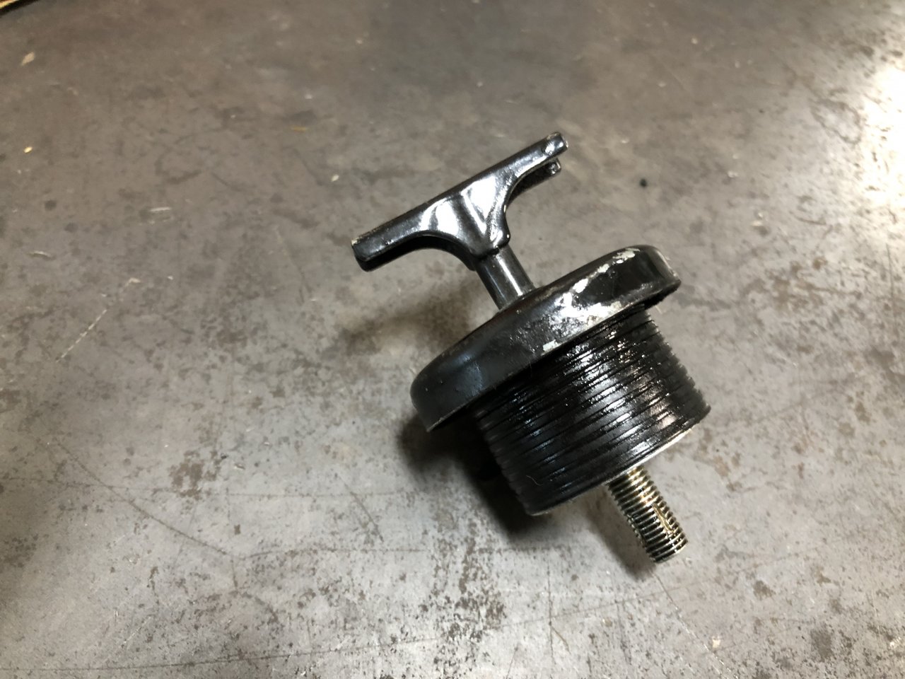 Cummins N14 CELECT+ Oil Fill Tube for Sale