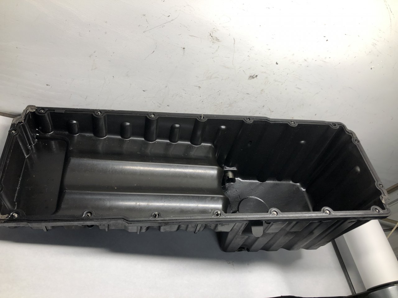 A472102813 | Detroit DD15 Engine Oil Pan for Sale