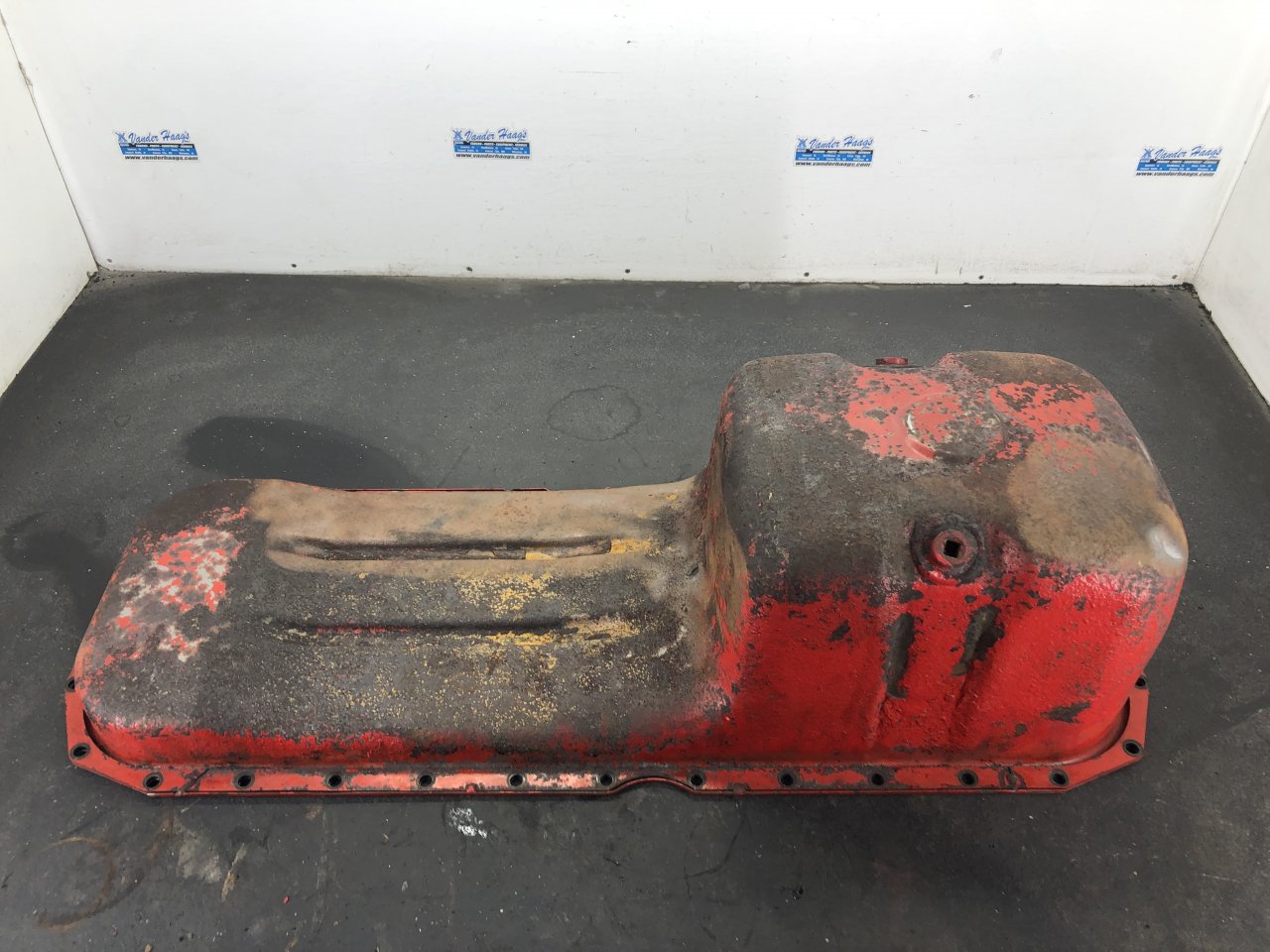 4952540 | Cummins ISX15 Engine Oil Pan for Sale