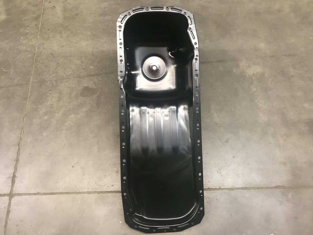 Cummins L10 Engine Oil Pan for Sale
