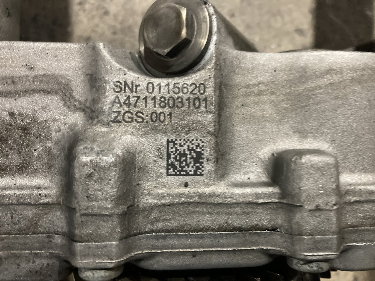 A4711803101 | Detroit DD13 Oil Pump for Sale