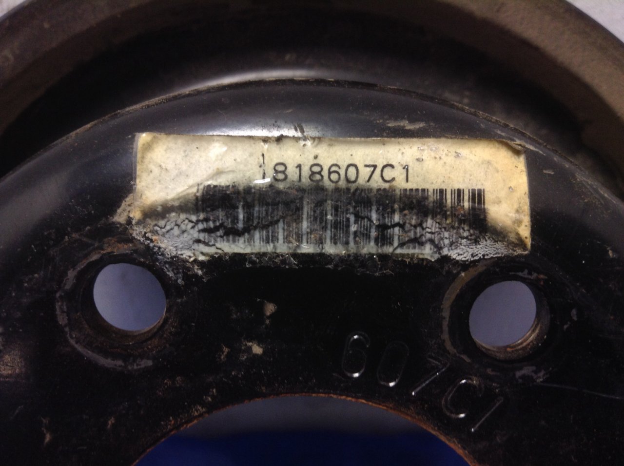 1818607C1 | International DT466E Pulley for Sale