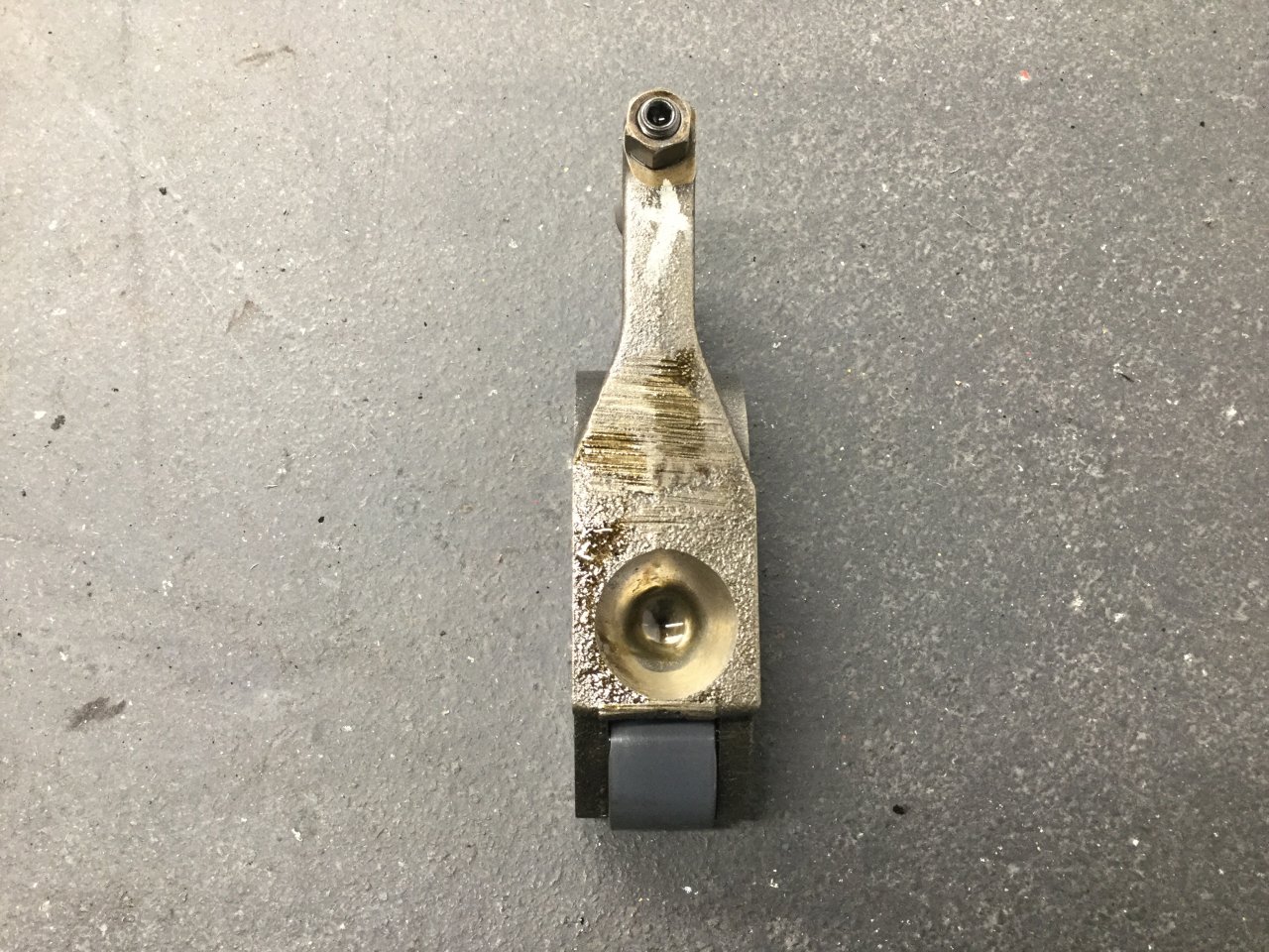 23524768 | Detroit 60 SER 12.7 Engine Rocker Arm for Sale